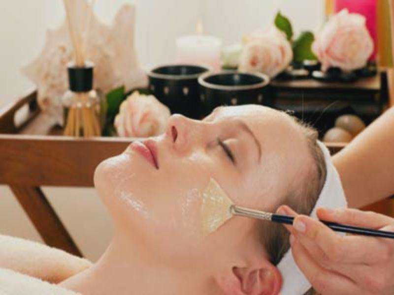 7 Pilihan Perawatan Wajah di Salon untuk Pemula - parasayu.net