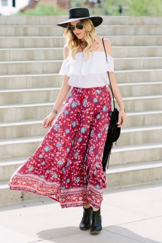 15 Model Baju yang Cocok Dipakai dengan Rok Panjang - parasayu.net