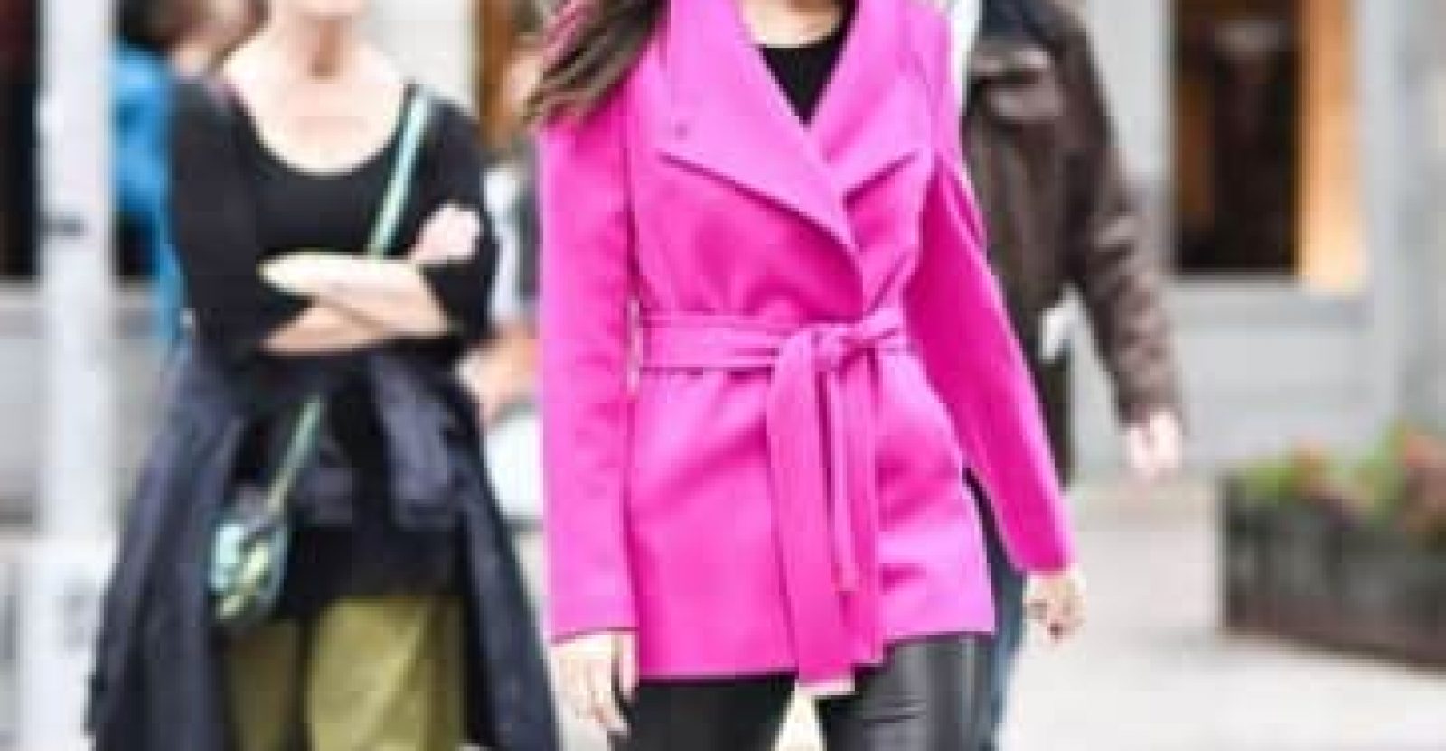 7 Style Outfit Warna Soft Pink - parasayu.net