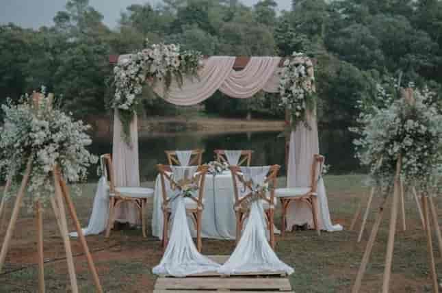 Konsep Pernikahan Ala Lakeside View di Felfest UI - parasayu.net