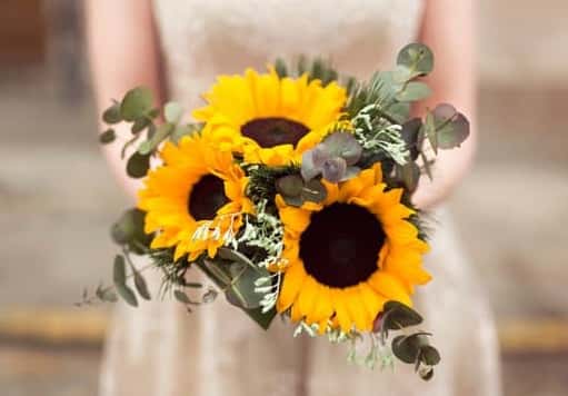 Macam-Macam Bunga Pernikahan dan Maknanya - parasayu.net