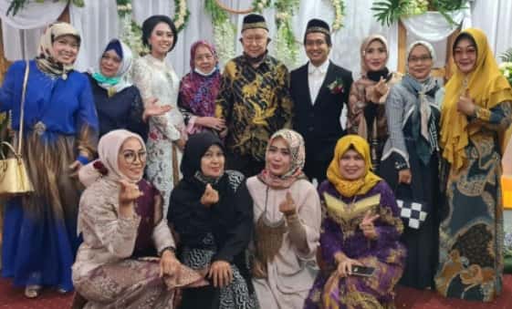 8 Tips Membuat Acara Lamaran Sederhana - parasayu.net
