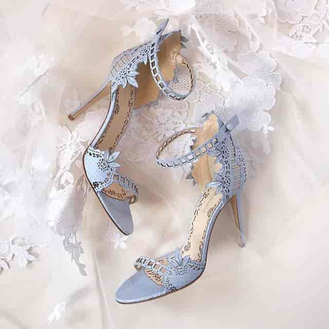 10 Model Sepatu Wedding Wanita Paling Disukai - parasayu.net