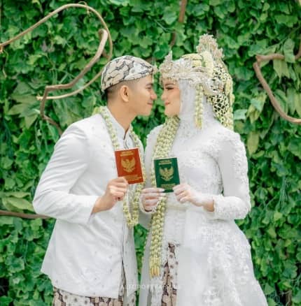 9 Inspirasi Foto Wedding yang Kekinian - parasayu.net