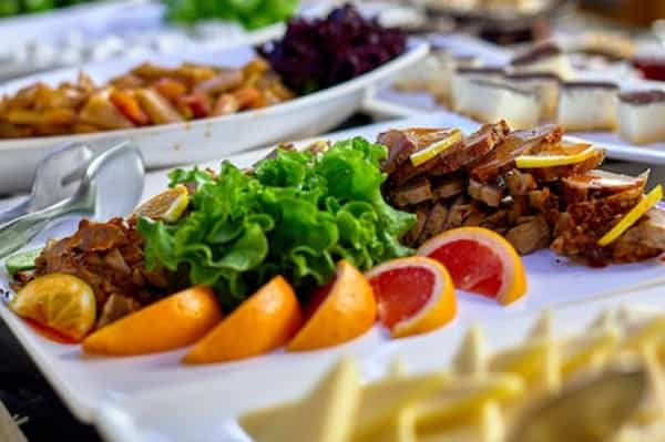 10 Jasa Catering di Solo, Enak & Berkualitas - parasayu.net